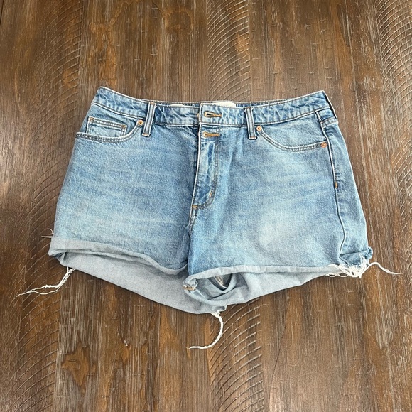 Universal Thread | Shorts | Universal Thread Light Blue Jean Shorts ...